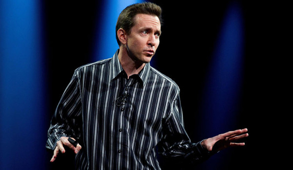 Scott Forstall conta um pouco da história do iPhone em entrevista